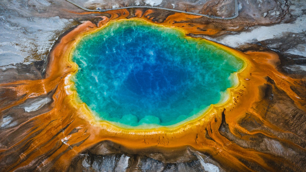 USGS says Yellowstone is not overdue and a mass extinction is unlikely