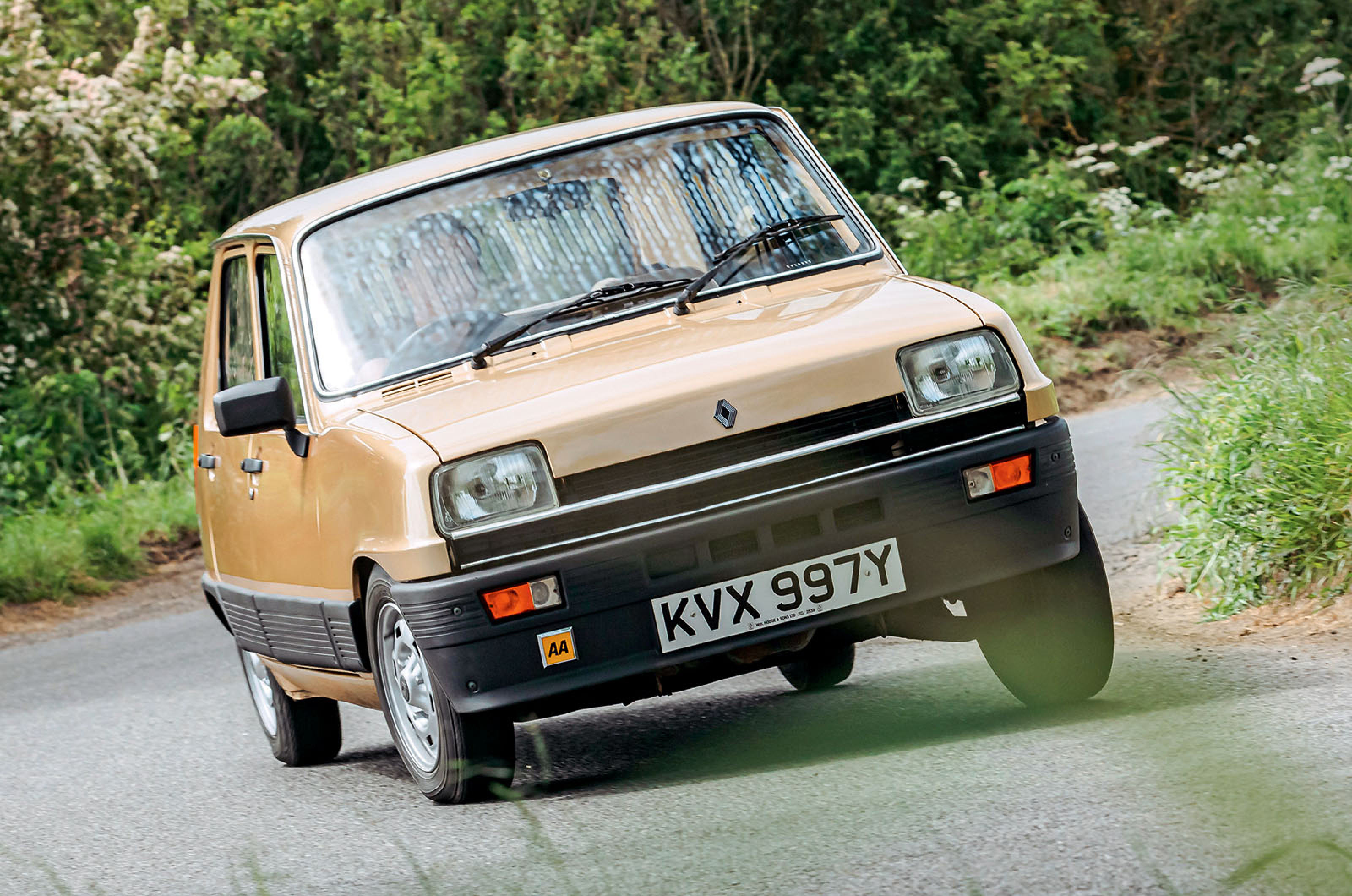 Renault 5: then and now