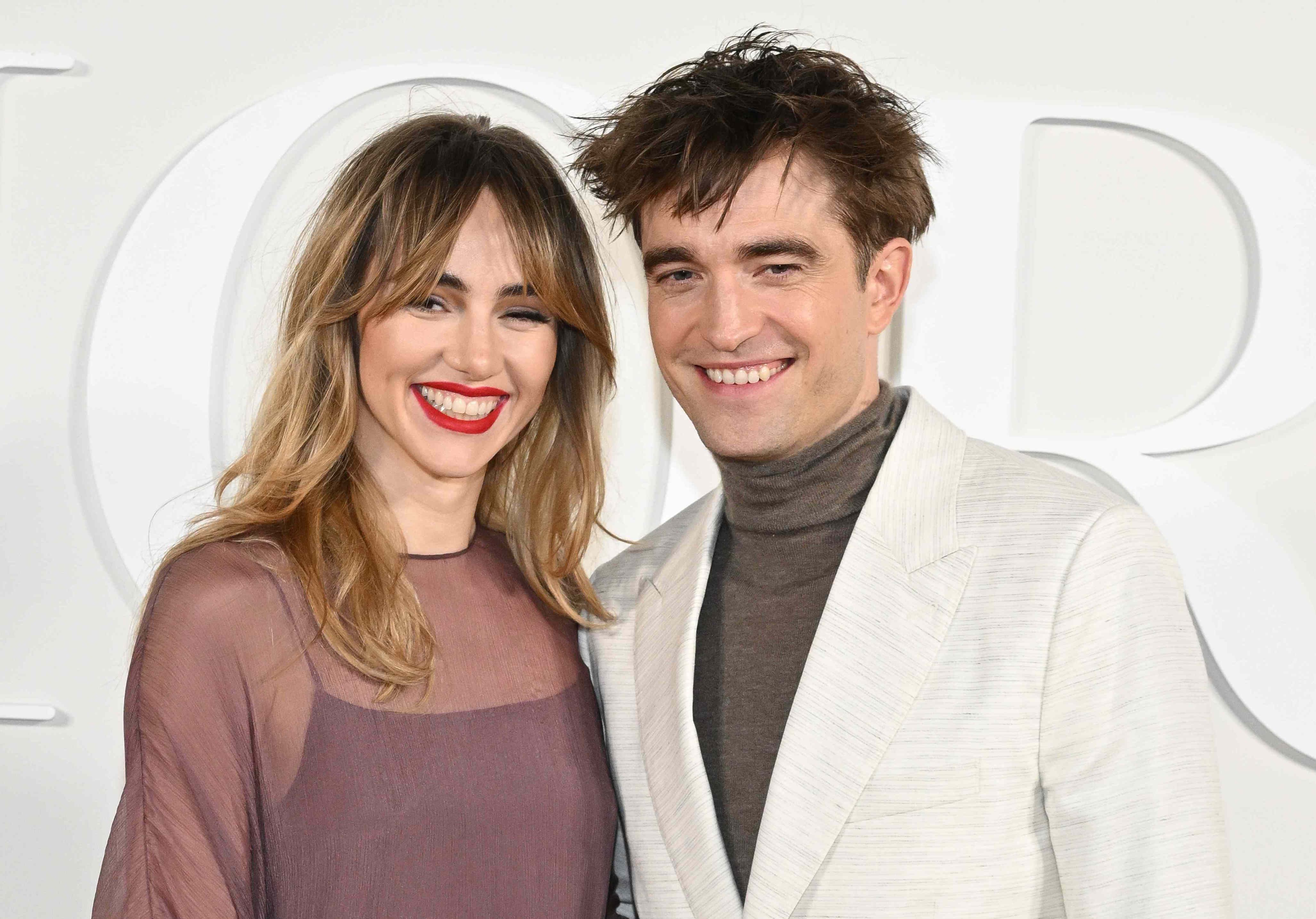 Suki Waterhouse shares rare photo from her daughter's Elmo-themed ...