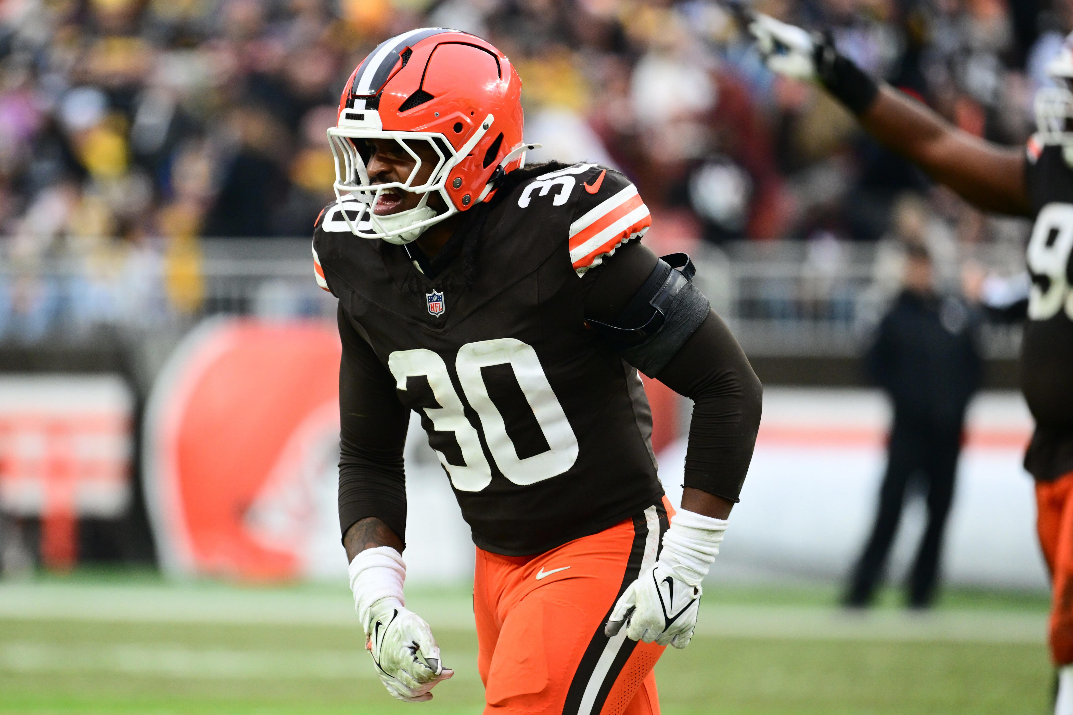 Ryan Poles explains why Devin Bush is 'perfect fit' for Bears defense