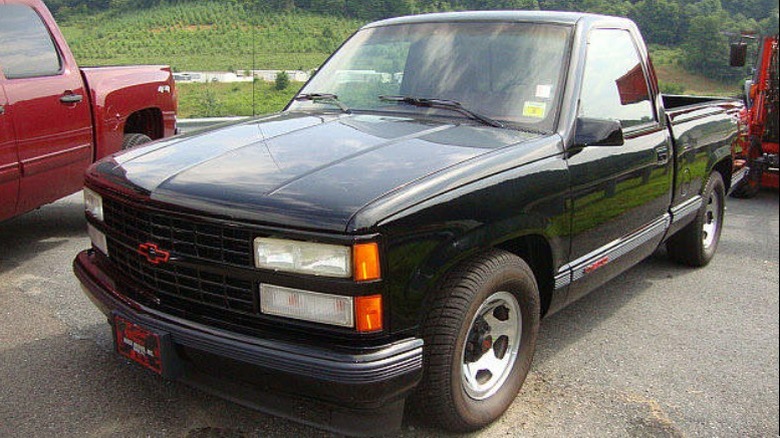 5 of the best engines ever put in a Chevy truck