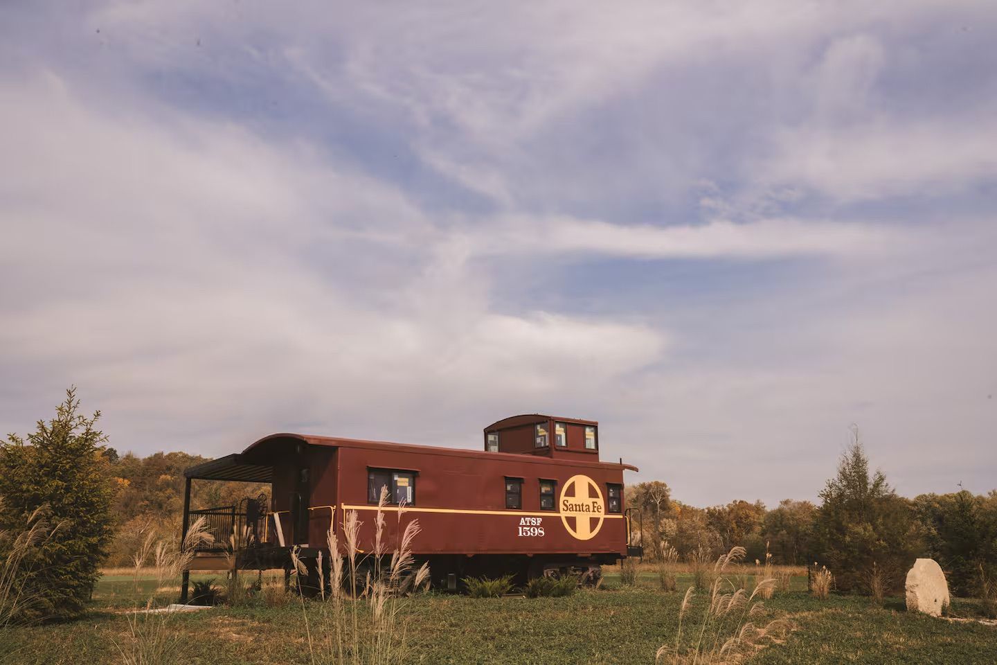 I found America’s most unique train Airbnbs—one even has a cupola for ...