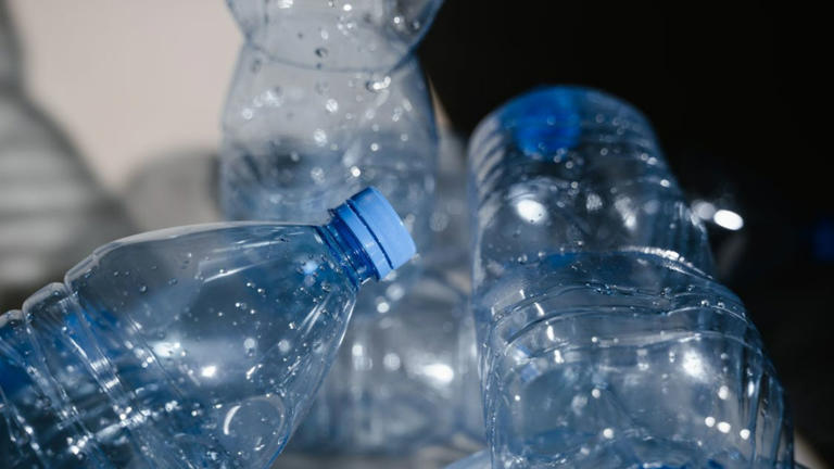 FDA recalls 650,000 plastic bottles over sanitation concerns