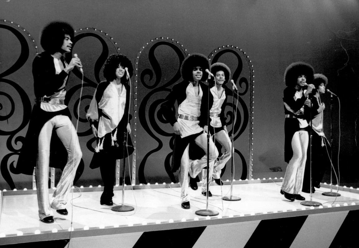 Beloved '70s singer, with No. 1 hit song, turns 72