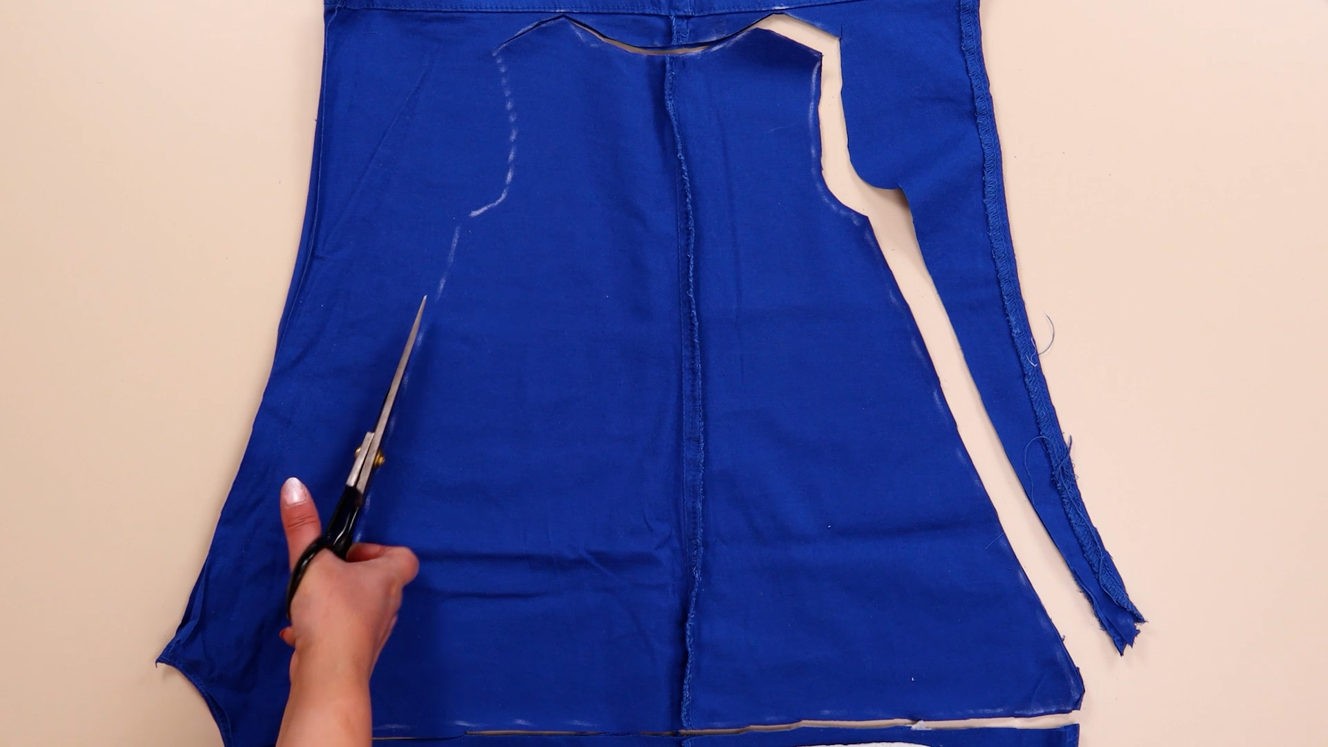 Revamp old clothes easily