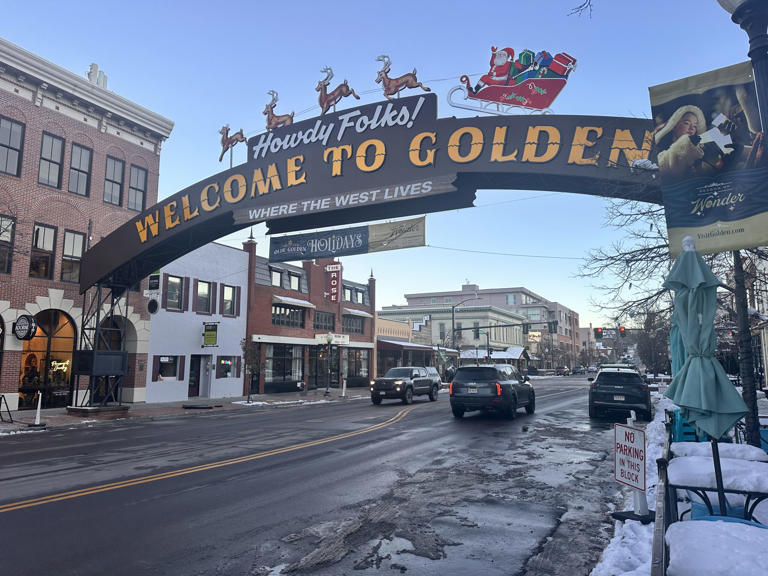 Denver’s Brown Palace – Bullet holes, Beatles and bison