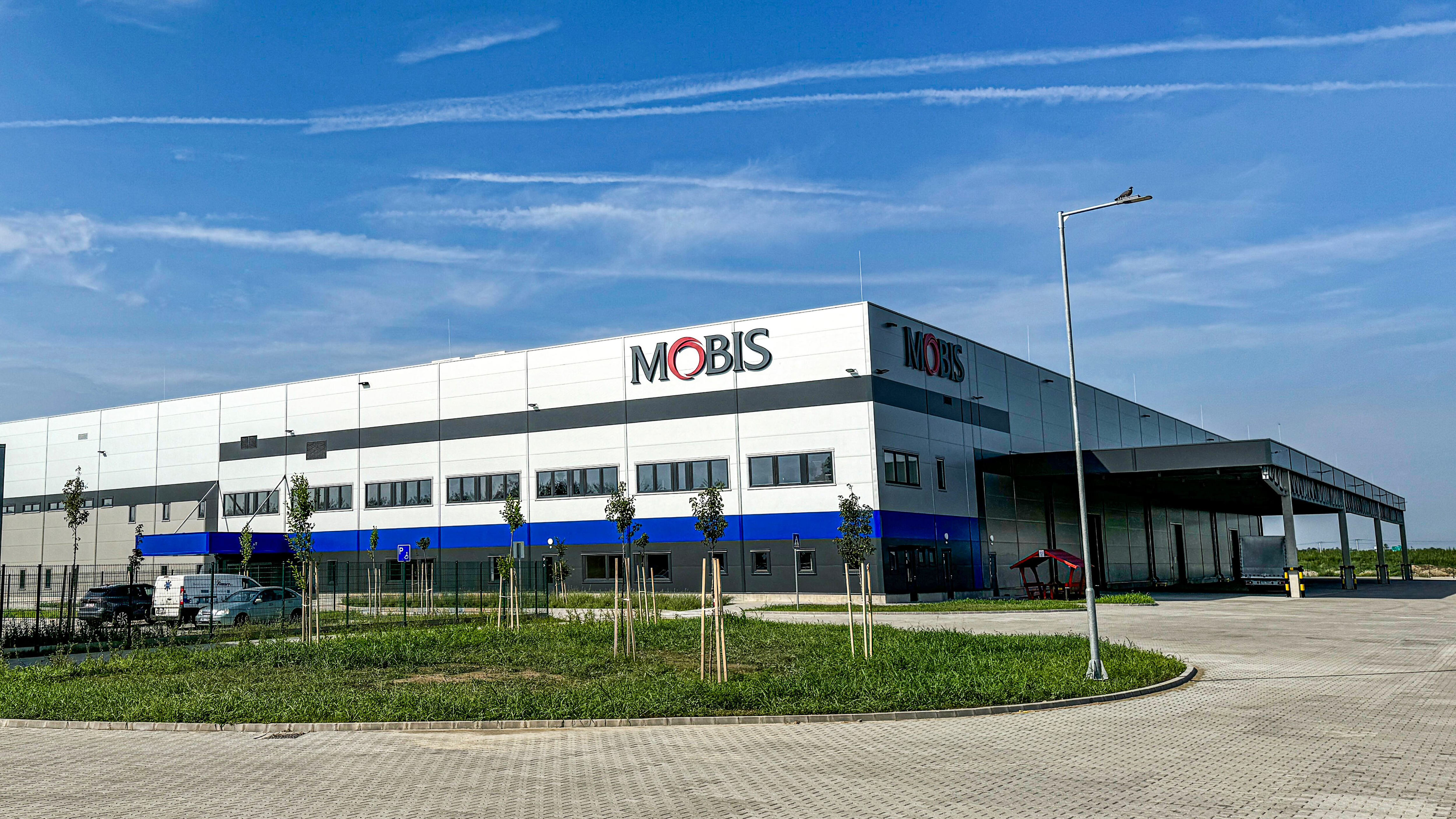Hyundai Mobis opens Hungary plant for Mercedes-Benz