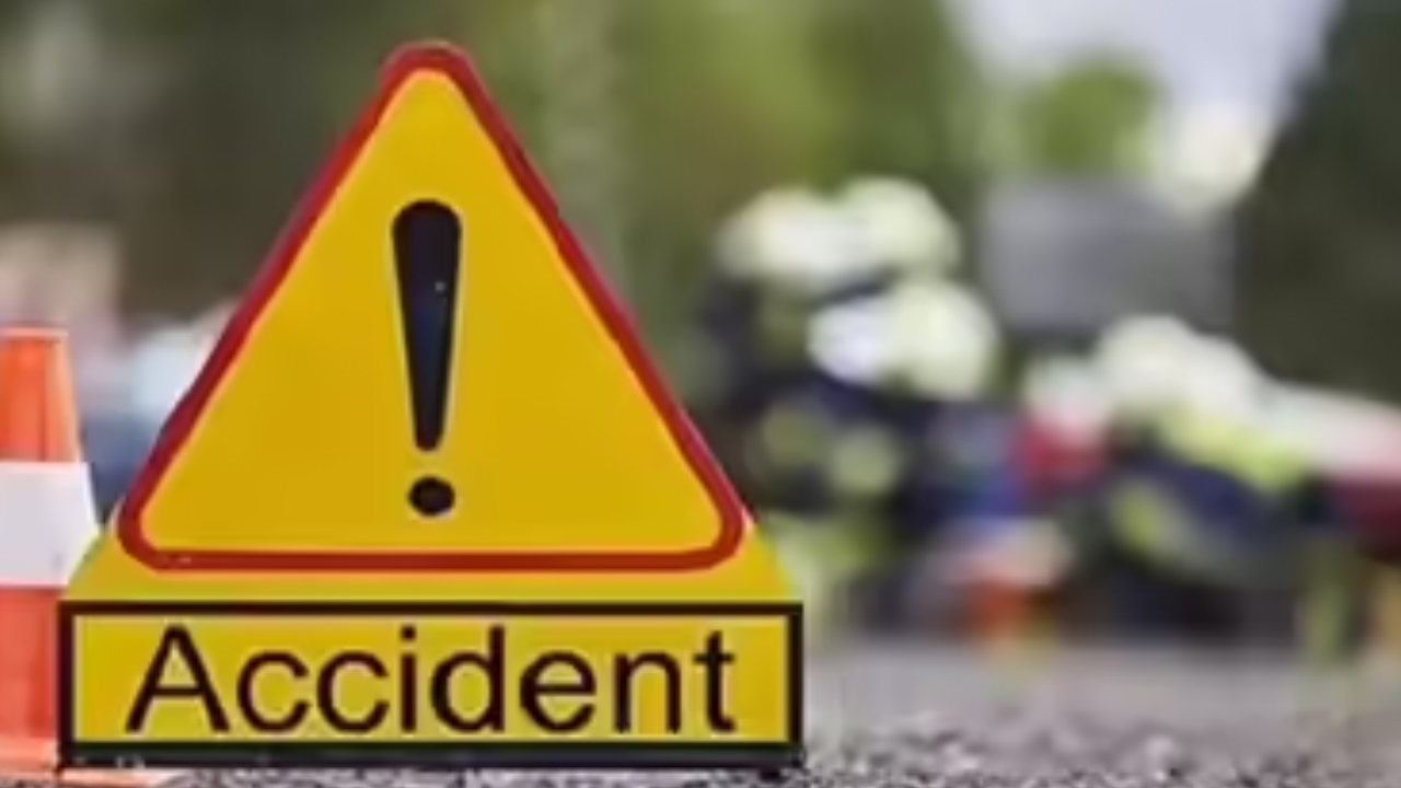 80-year-old man dies after speeding SUV hits motorcycle in UP's Gosaiganj