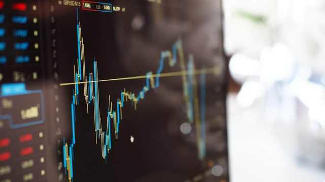 Asian shares trade mixed after Wall Street rally despite Iran war worries
