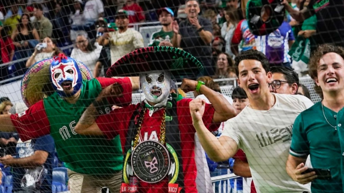 WBC: A defeat with a festive twist! Mexican fans keep the party going ...