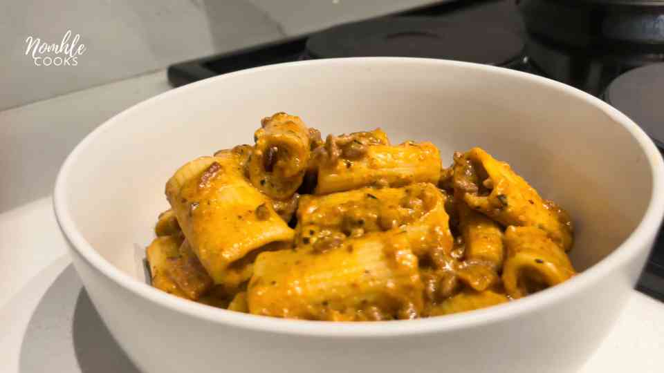 Creamy minced beef pasta recipe | Easy and delicious