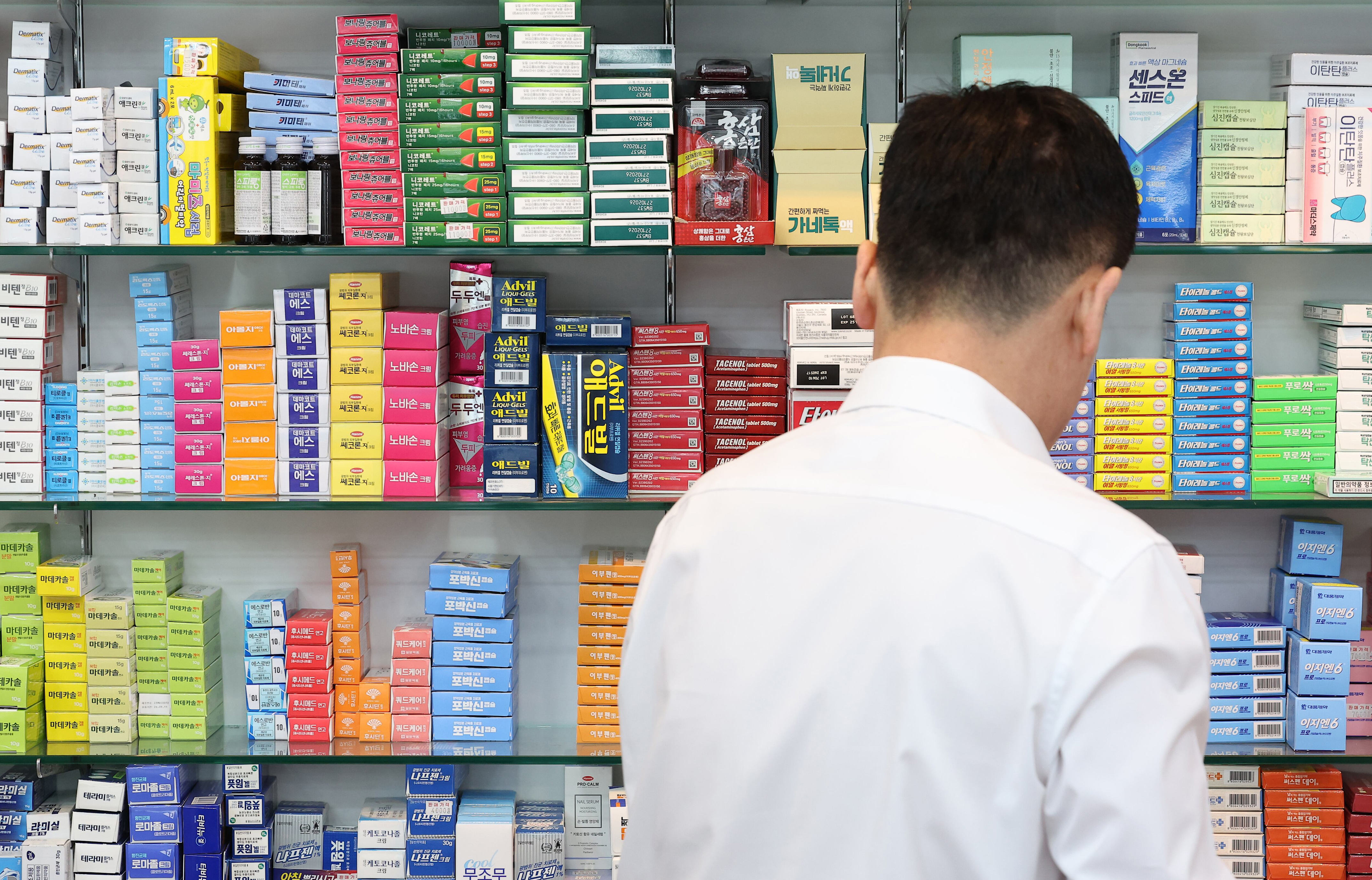Study: Daily multivitamins slow biological aging