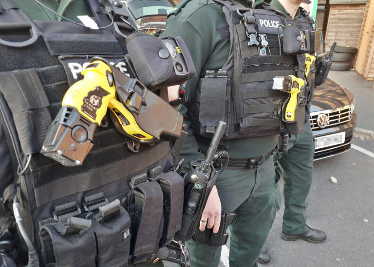 Police in Limavady taser man armed with broken bottle