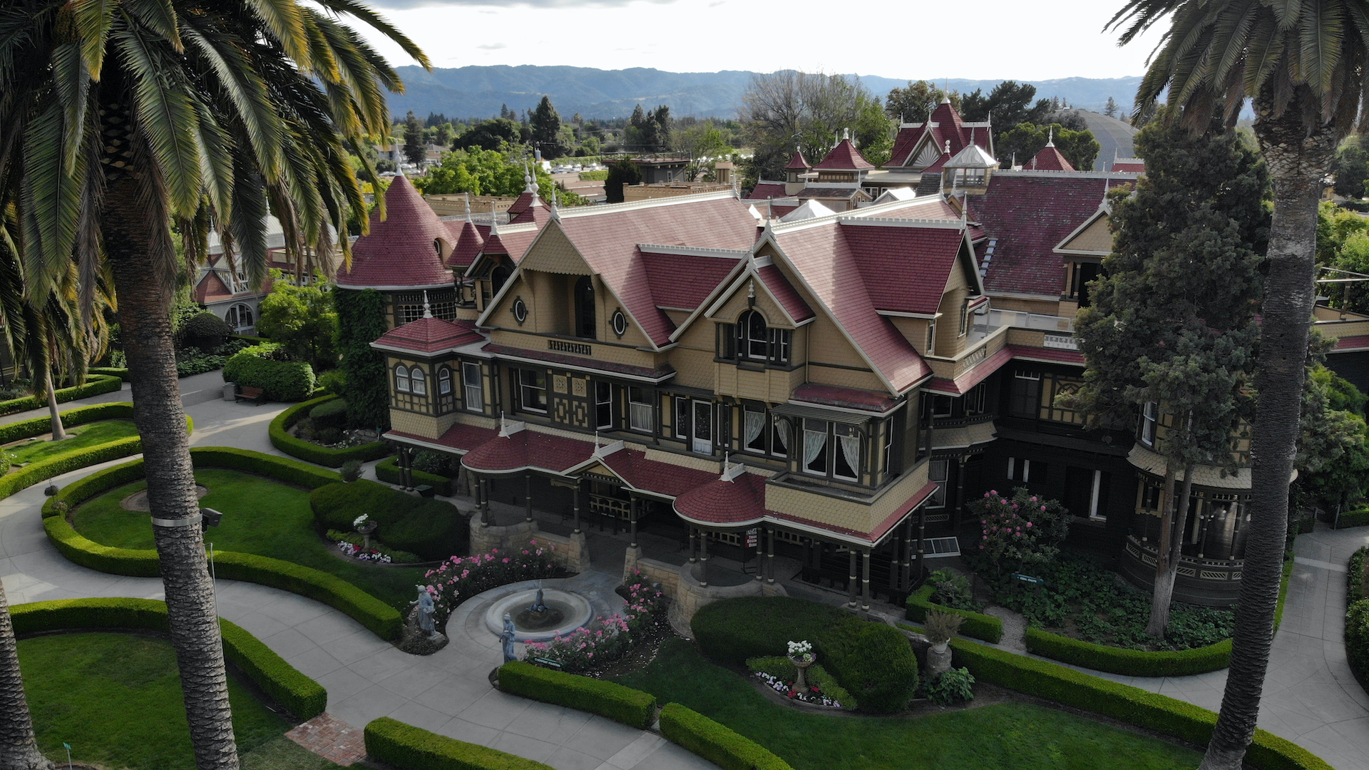 In California, this mysterious Victorian house is full of baffling ...