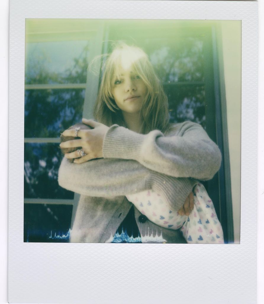 Suki Waterhouse shares rare family update as her daughter with Robert ...