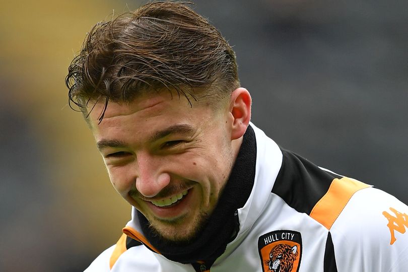 Charlie Hughes sets out Hull City contract position after summer ...