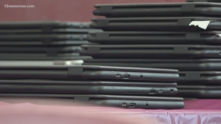 Virginia Beach votes to scale back Chromebook use for elementary students