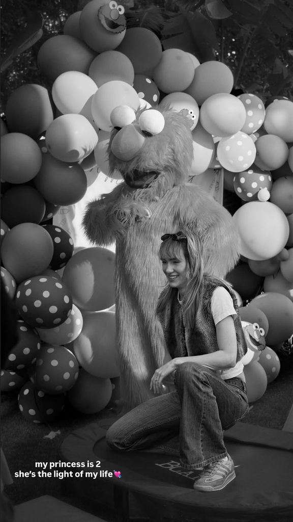 Suki Waterhouse shares rare family update as her daughter with Robert ...