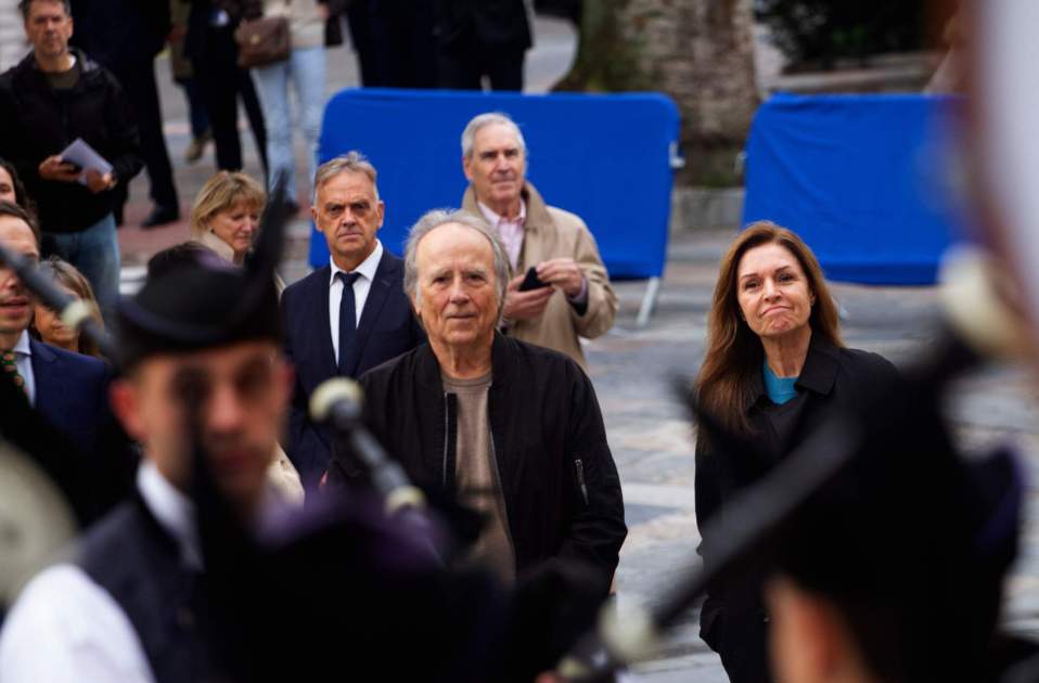 Los dos bisnietos de Joan Manuel Serrat: así son sus tres hijos Queco ...