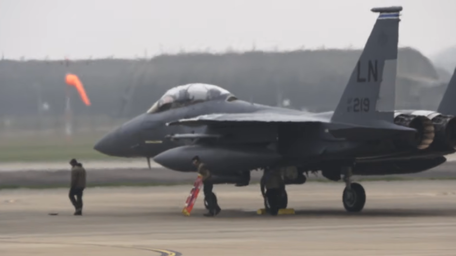 Watch the controversial F-22 '099' depart with a Strike Eagle toward ...