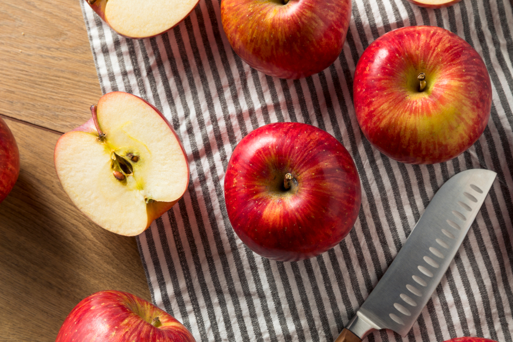 11 foods that help you relieve constipation naturally