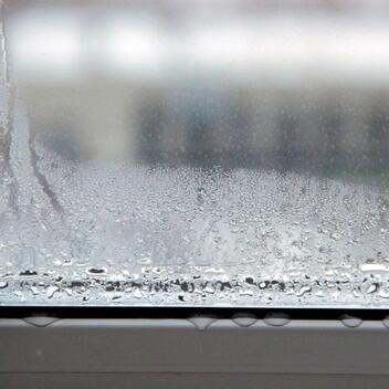 How to avoid and remove window condensation