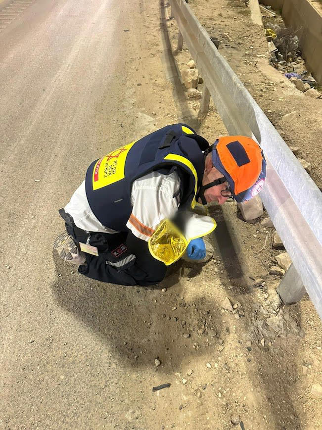 ‘I shielded the baby with my body’: Paramedic protects newborn during ...