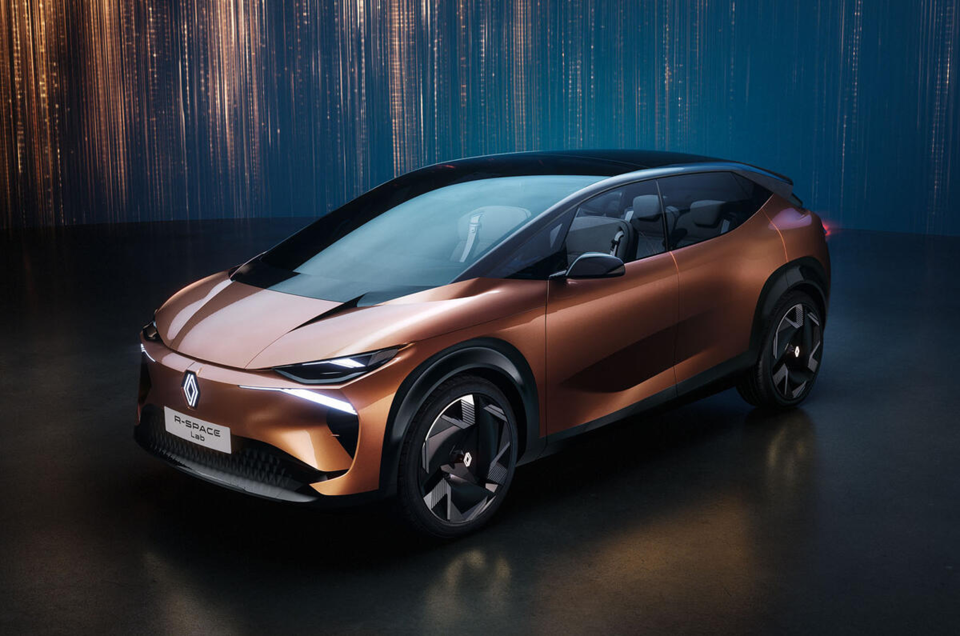 New Renault R-Space Lab concept previews new design language