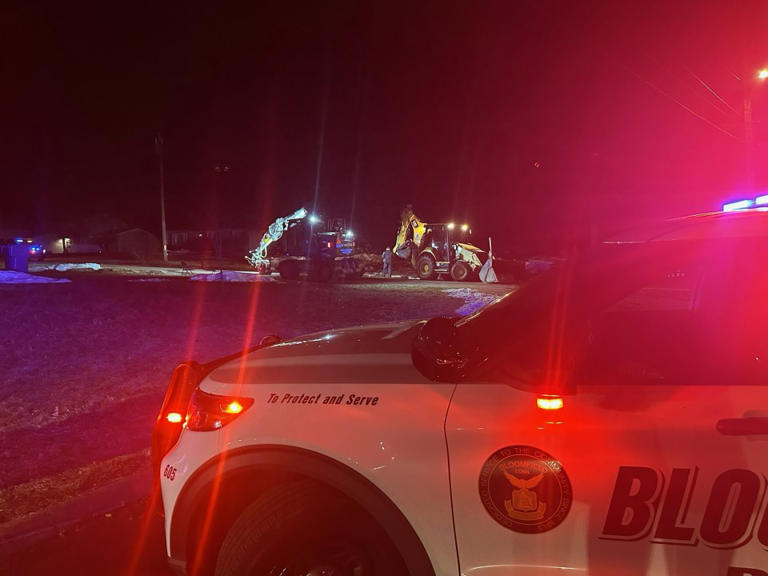 Body recovered after house explosion, fire in Bloomfield