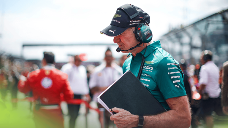 Adrian Newey inspects Lewis Hamilton’s Ferrari SF-26 at Australian ...
