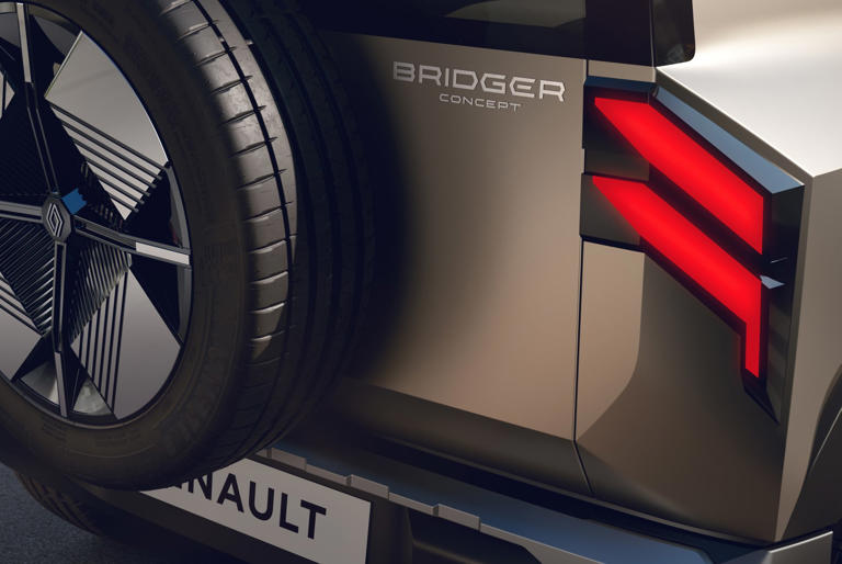 Boxy Renault Bridger concept previews new, chunky 4x4