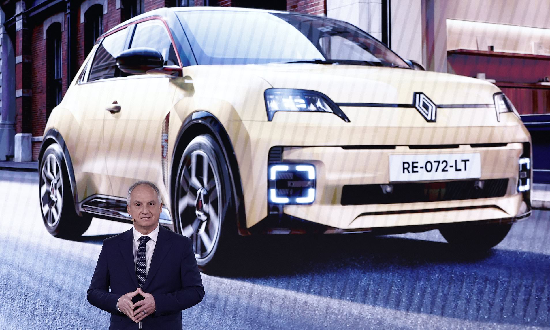 Renault goes all-in on EVs as it targets becoming 'benchmark European ...