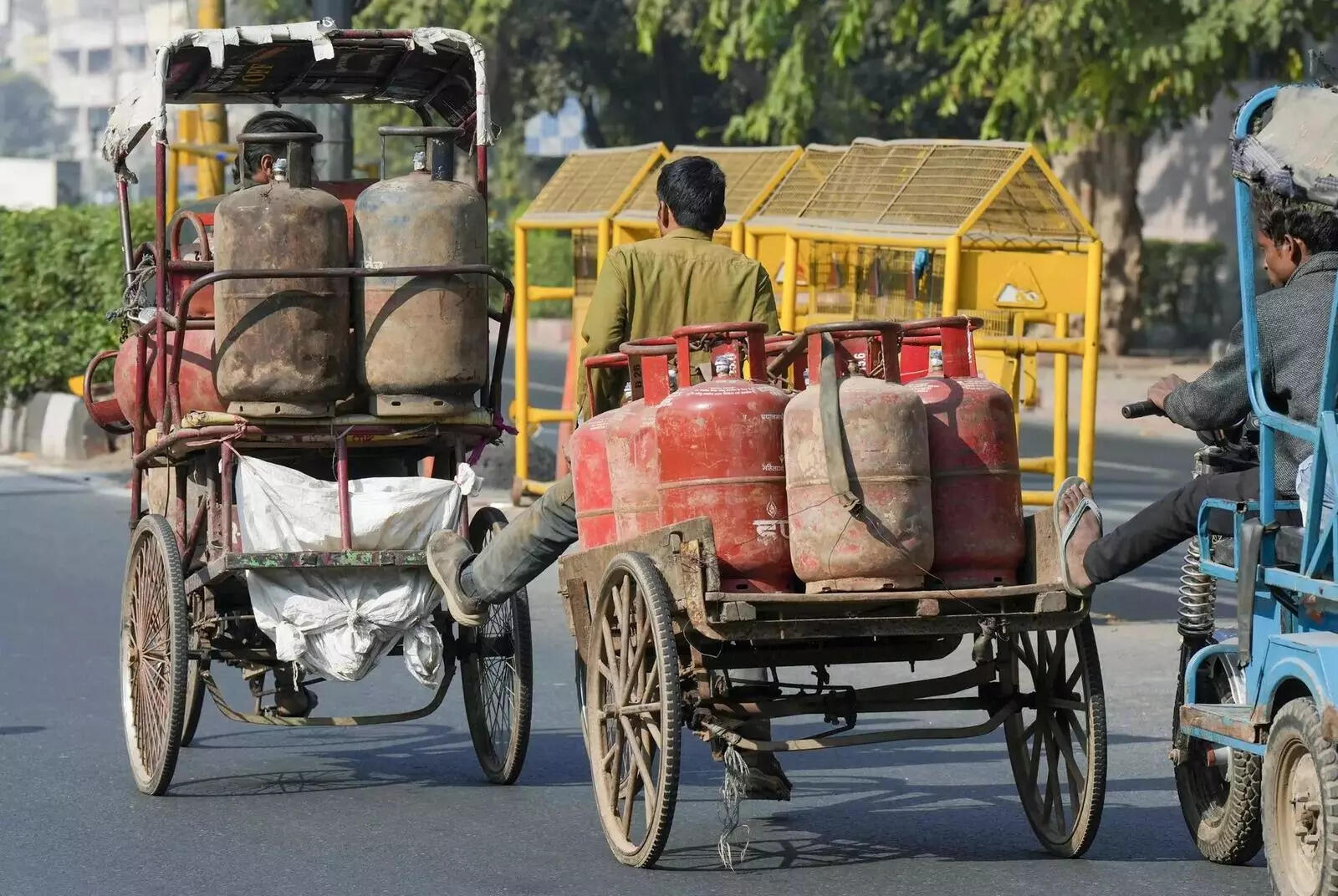 LPG cylinder delivery now requires OTP as oil companies introduce new ...
