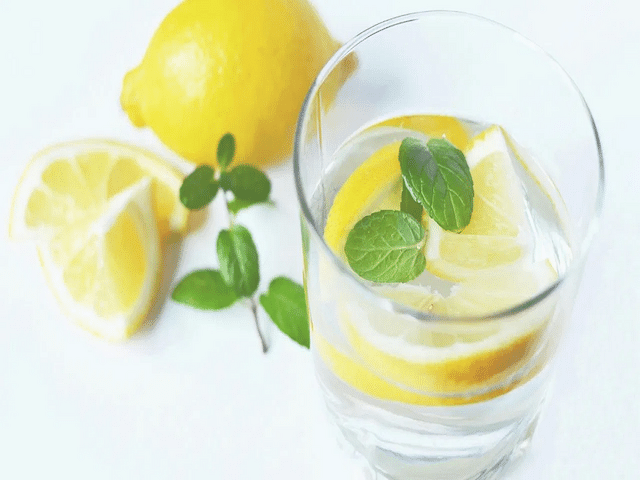 Detox drinks: Experts explain the best time to consume them for maximum ...