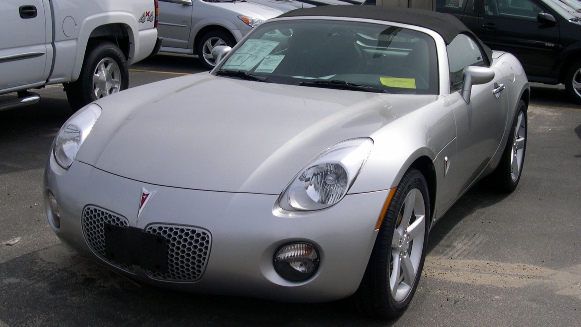 It’s time to shine a light on the Saturn Sky, the forgotten GM roadster ...
