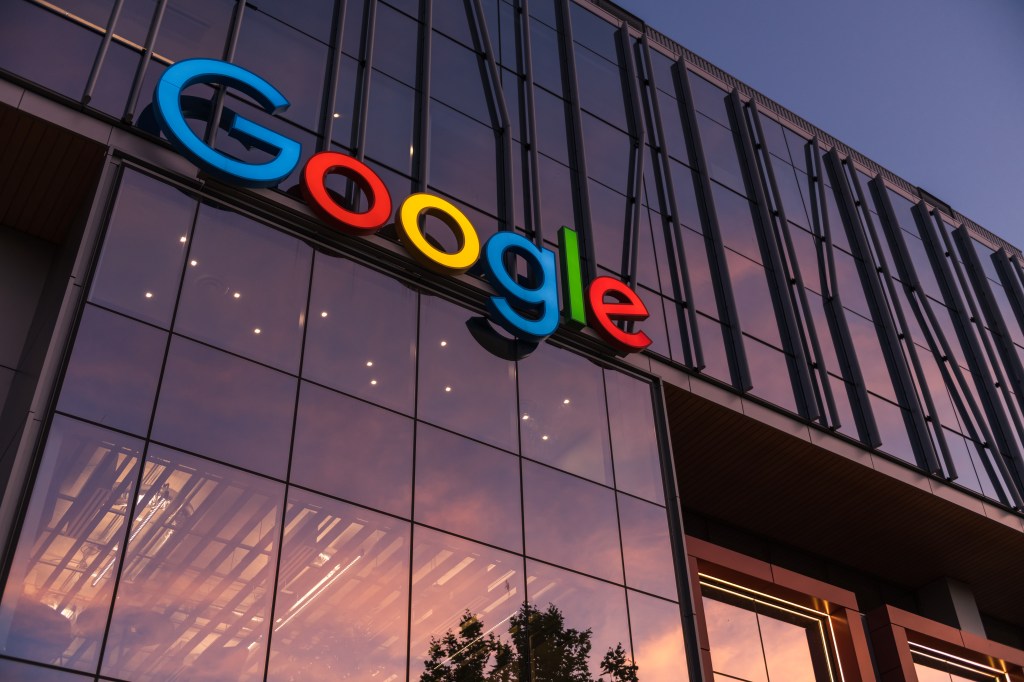 Google tool allows you to remove your address and personal information ...