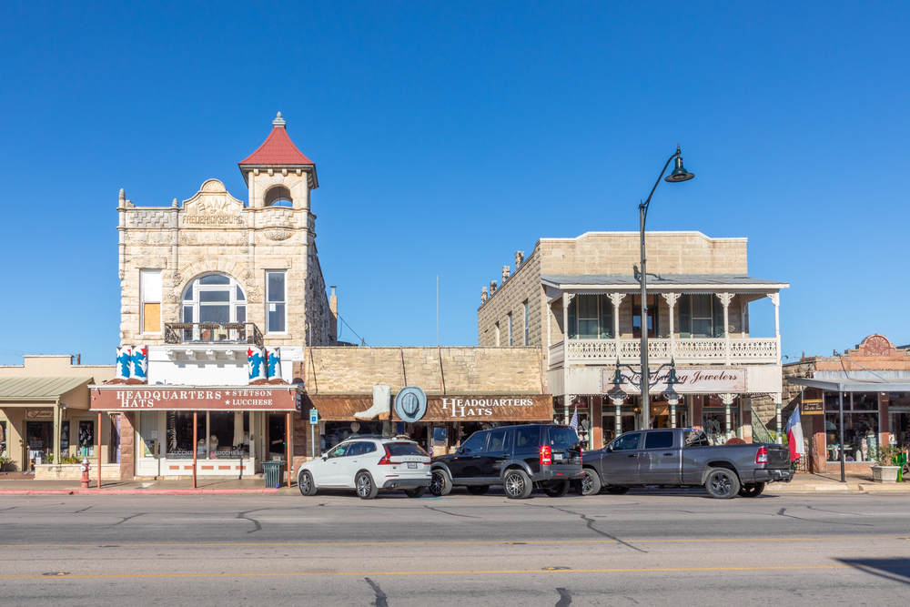 15 small Texas towns for the ultimate cowboy experience