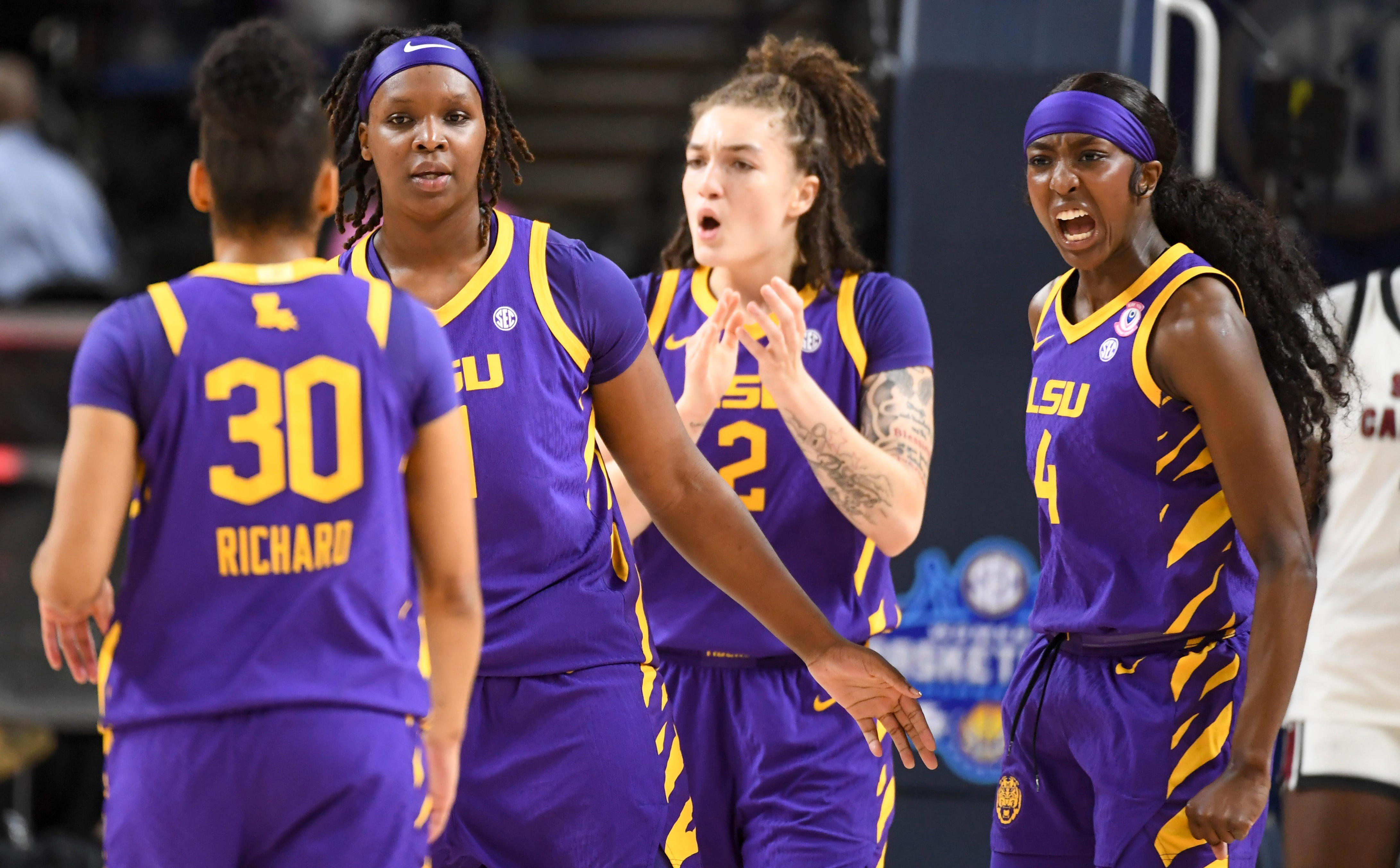 Latest ESPN bracket predictions for LSU women's basketball