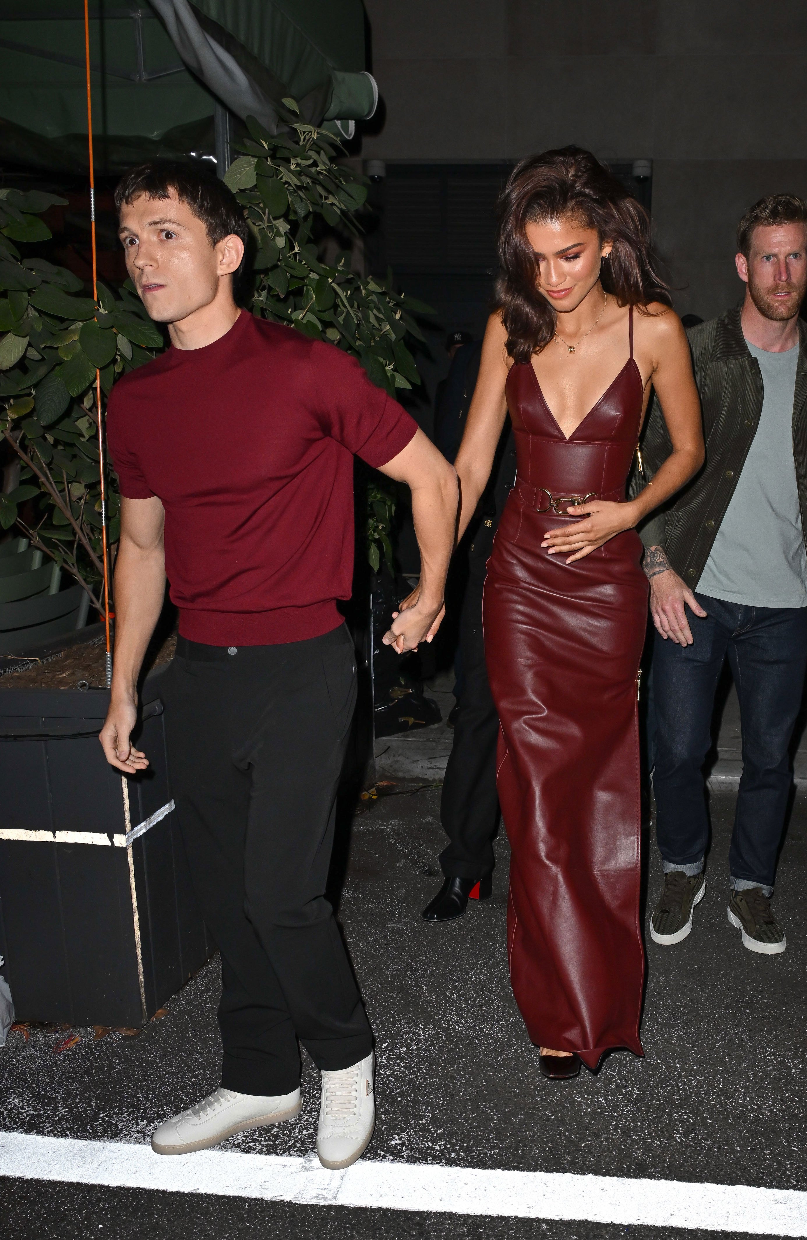 Zendaya wears bridal white (and her rumored wedding band from Tom ...