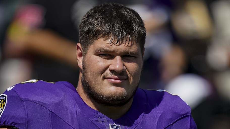 Commanders lose Tyler Linderbaum sweepstakes as intriguing new target ...