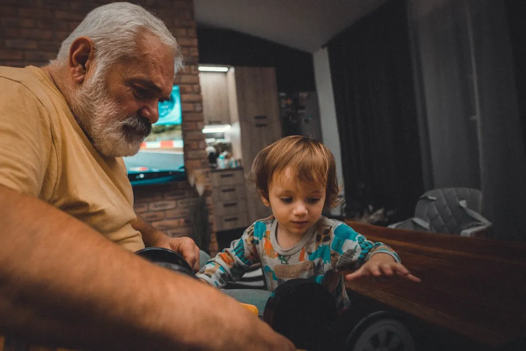 10 life lessons grandparents pass on that kids remember forever