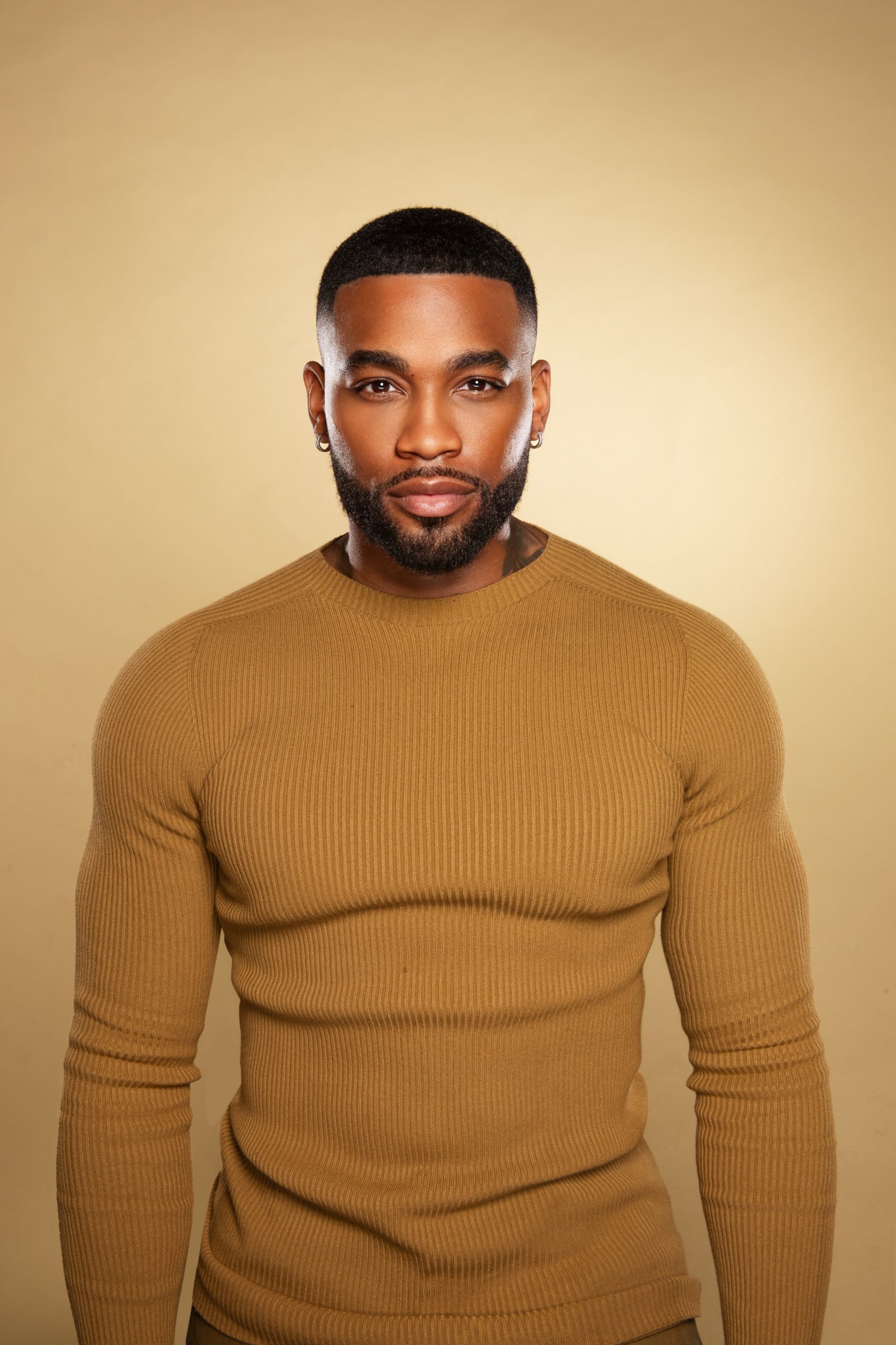 Kellon Deryck and Ghostbond launch tone-matching wig lace adhesive