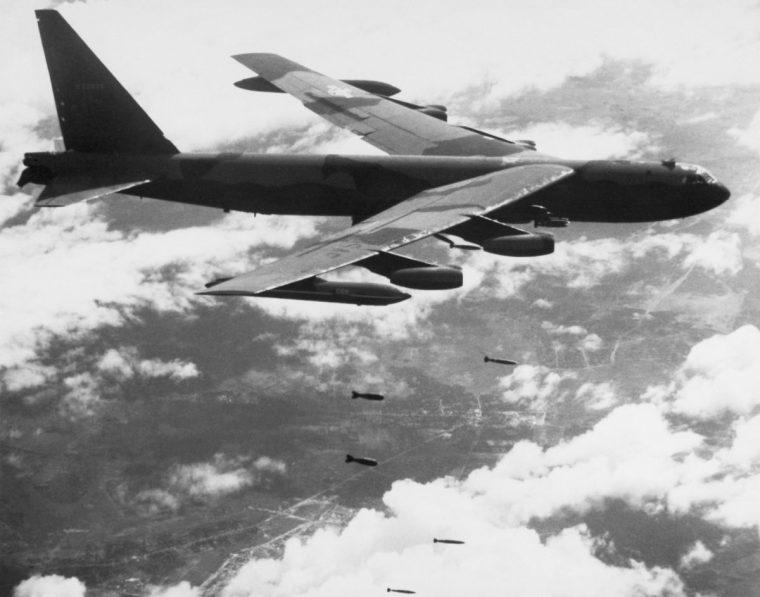 These 'big, ugly' nuclear bombers carry 31 tons of explosives – and are ...