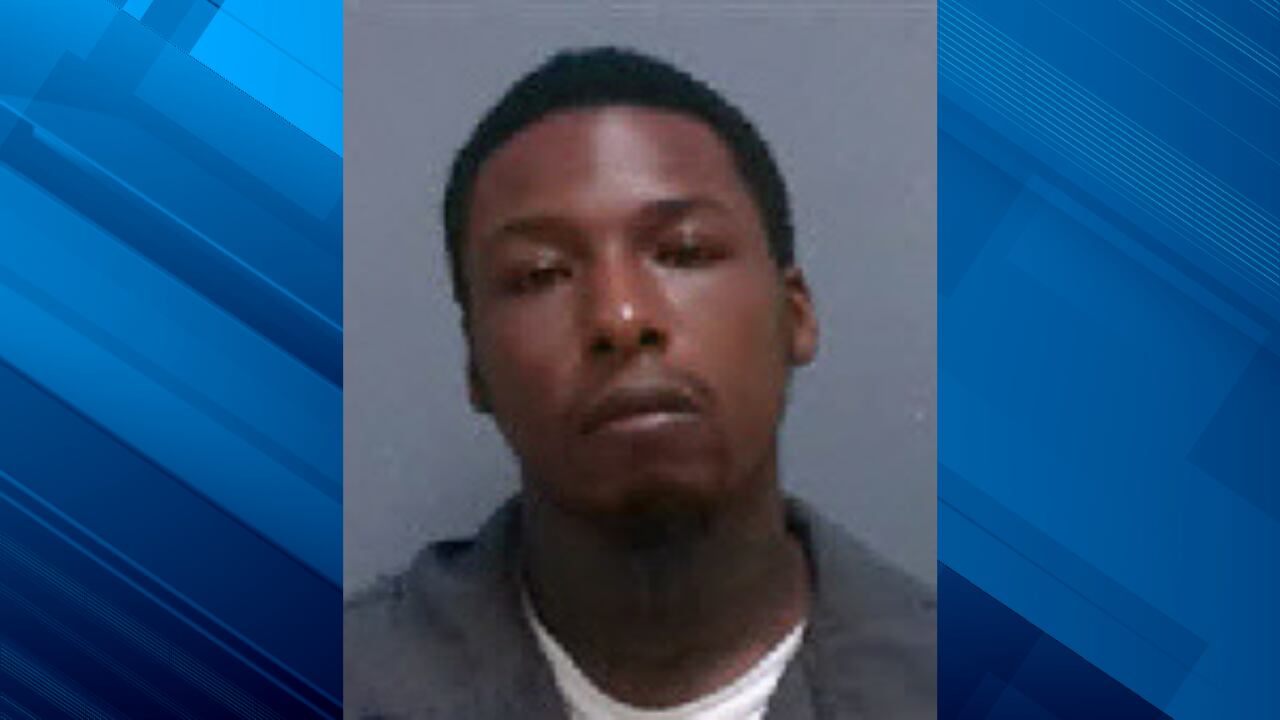 Man facing charges after Darlington County chase involving stolen car