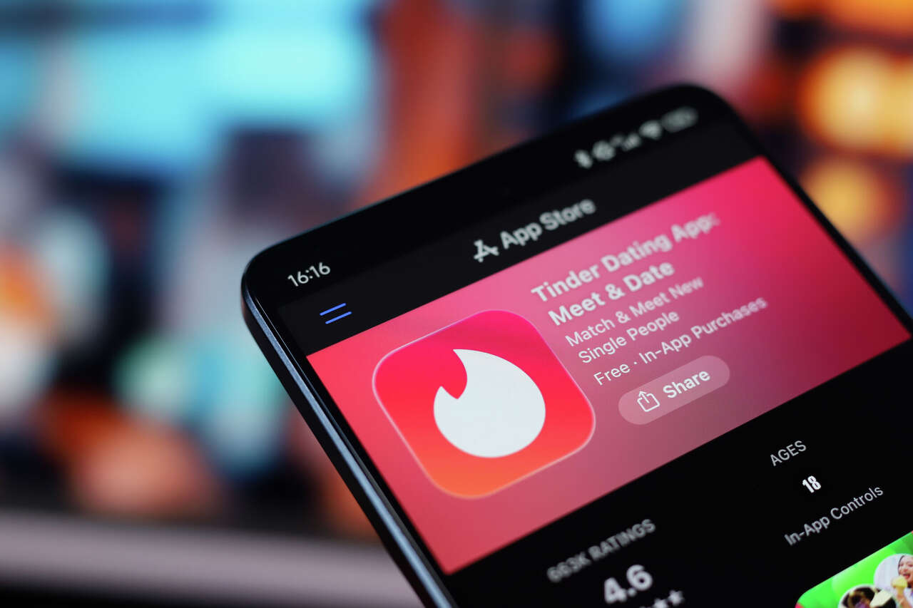 Tinder $60.5M age discrimination settlement: Who qualifies and how to ...