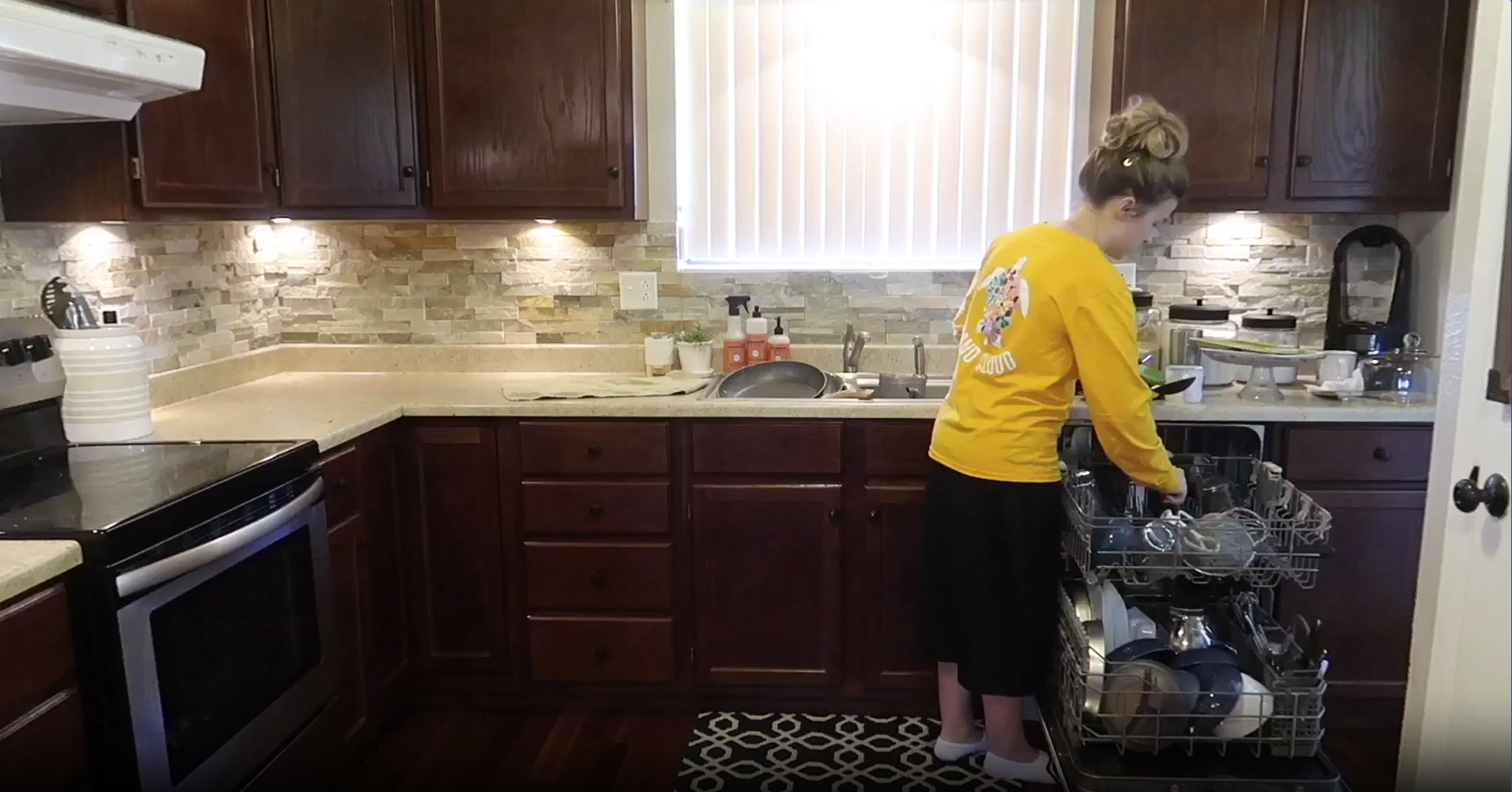 I cleaned my entire house in one day! 🧼