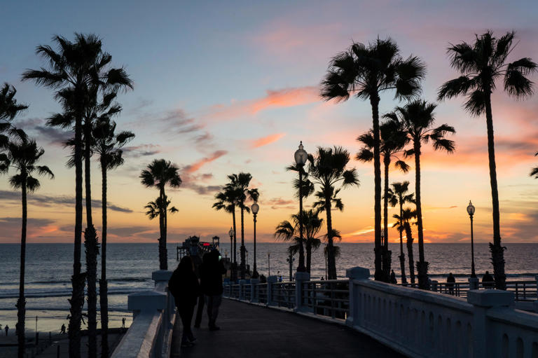 I moved to California for my husband's job. We split 6 months later ...