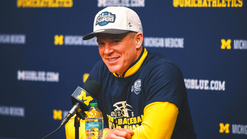 Michigan Wolverines HC Dusty May wins Big Ten Coach of the Year honors