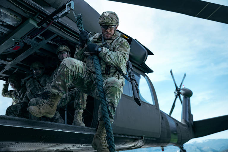 War Machine 2 : la suite pourrait la jouer Aliens sur Netflix, selon l ...