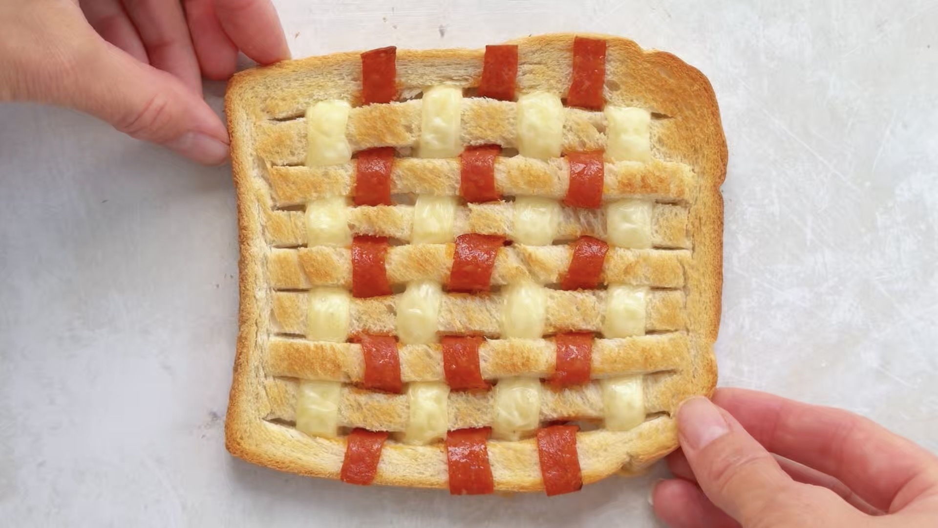 Idea creativa para tostadas tejidas